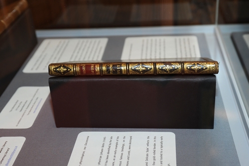 National Library of Ireland Bookbinding exhibitions – Edward Worth Library
